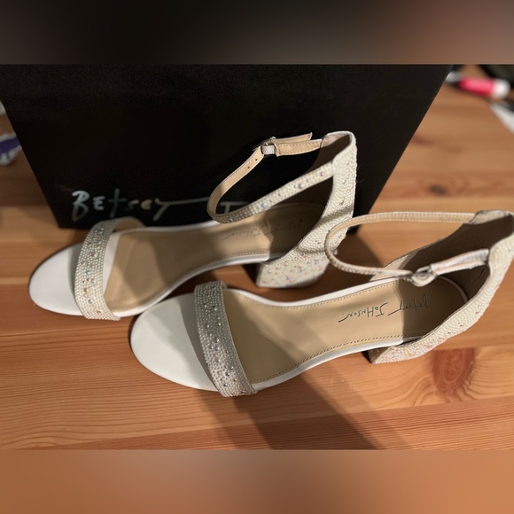Blue by Betsey Johnson | Shoes | Blue By Betsey Johnson Mari Pearl ...